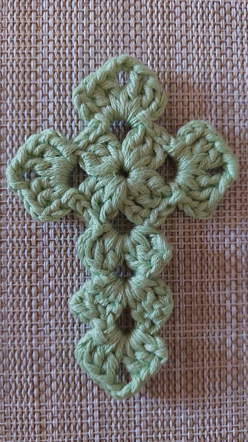 Crochet Cross Applique Pattern Step-by-step PDF - Etsy