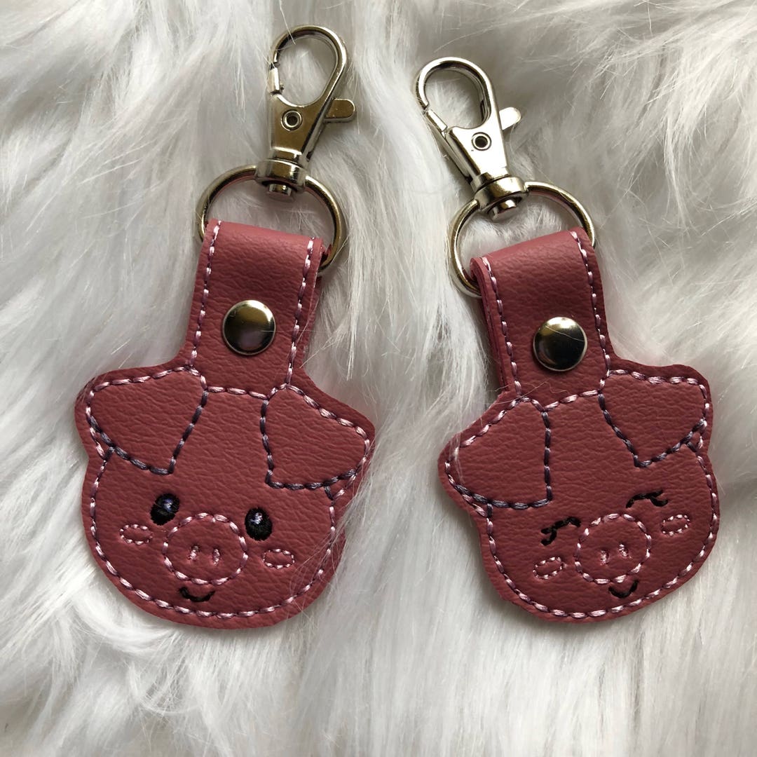 Pig Keychain, Pig Keyfobs, Oink Oink, Pink Pig Keychain, Pig With ...