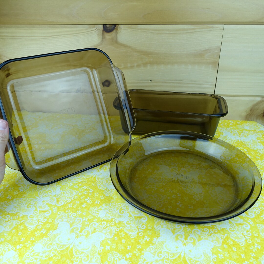 Pyrex Bake Set, Fireside Brown, Pie Plate #209, Square Baking Dish #222 ...