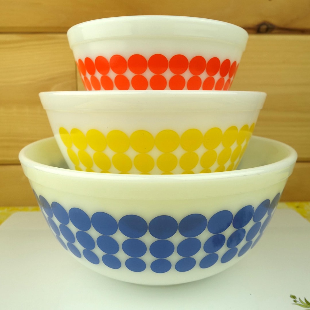 3 Pyrex Mixing Bowls, Dot, Orange, Yellow, Blue 1960s, #401, #402, #403 ...