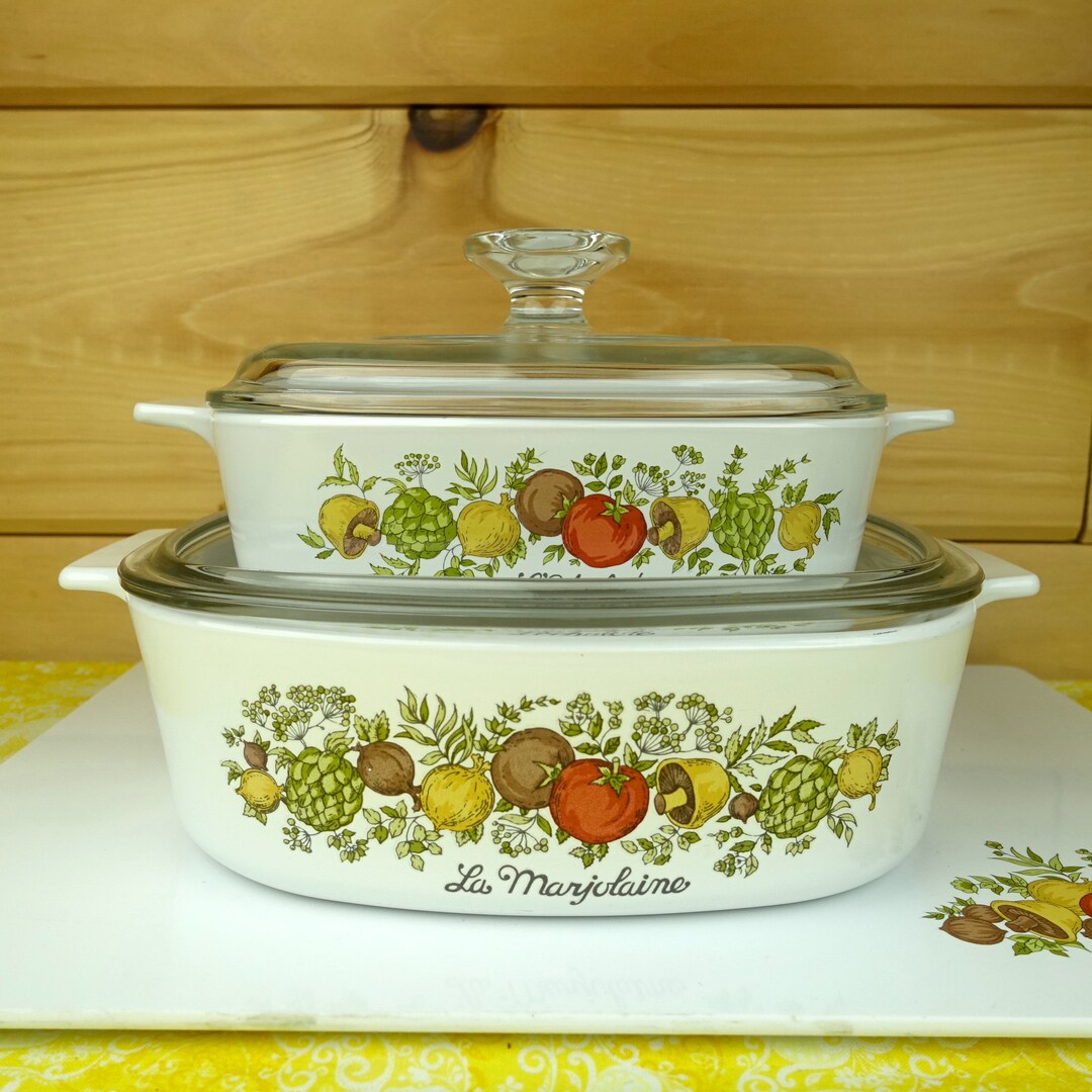 2 Corning Ware Casseroles With 2 Glass Covers, Spice O' Life, A-1-B, A ...