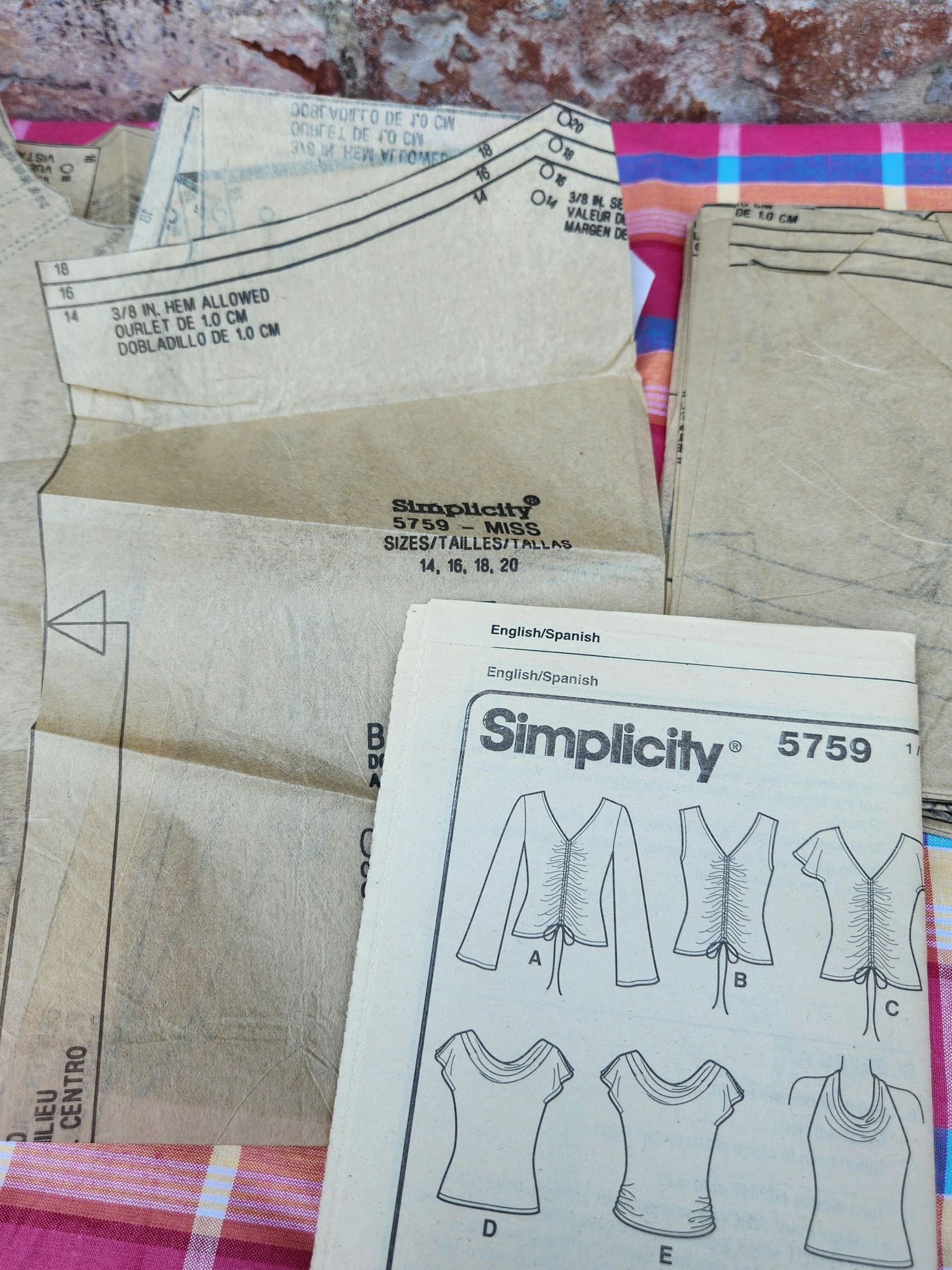 Y2K Shirt Pattern | Simplicity Sewing Pattern - Etsy