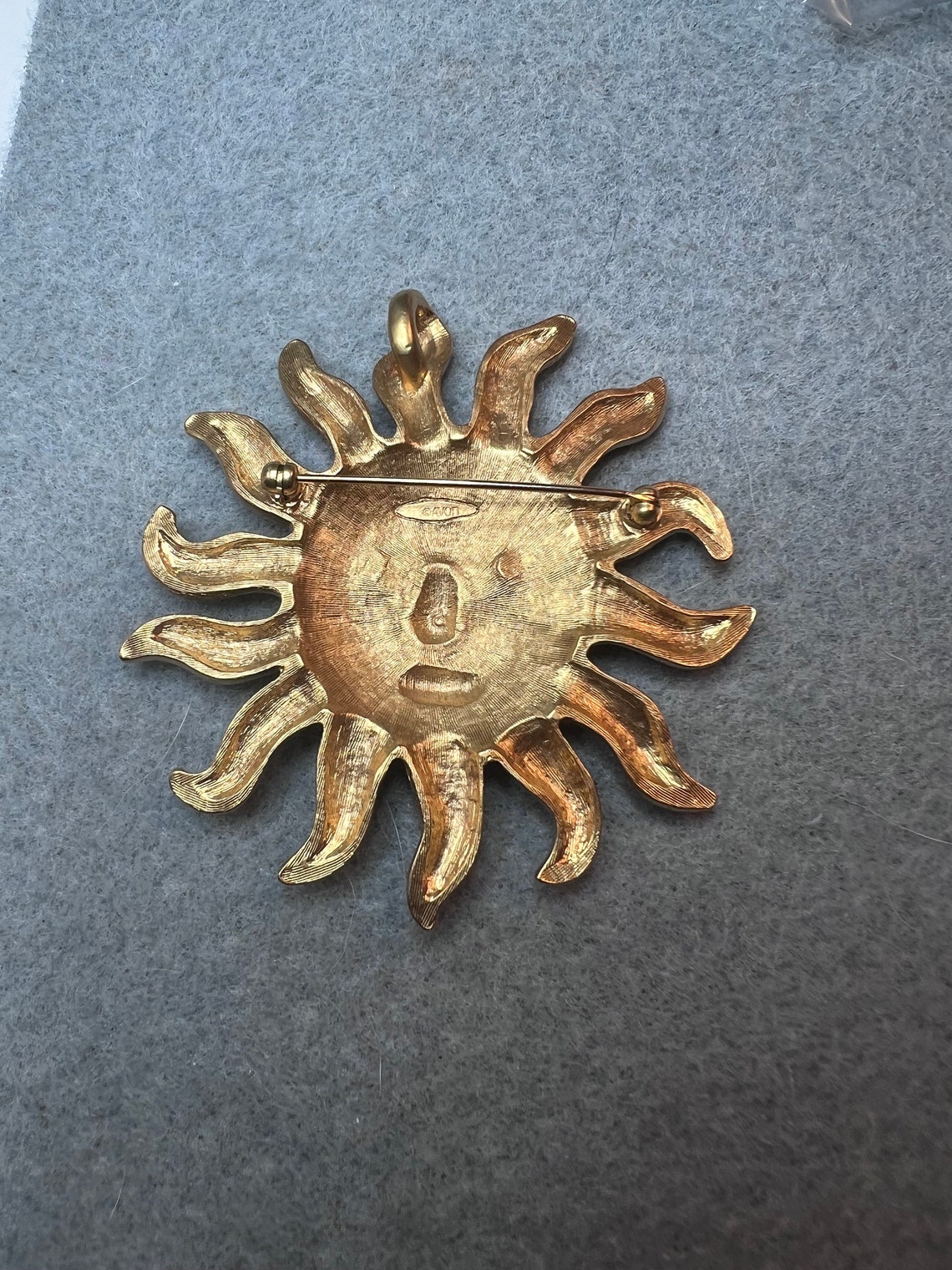 Vintage AVON Smiling Sun Face Brooch/pendant With Clear Rhinestones ...