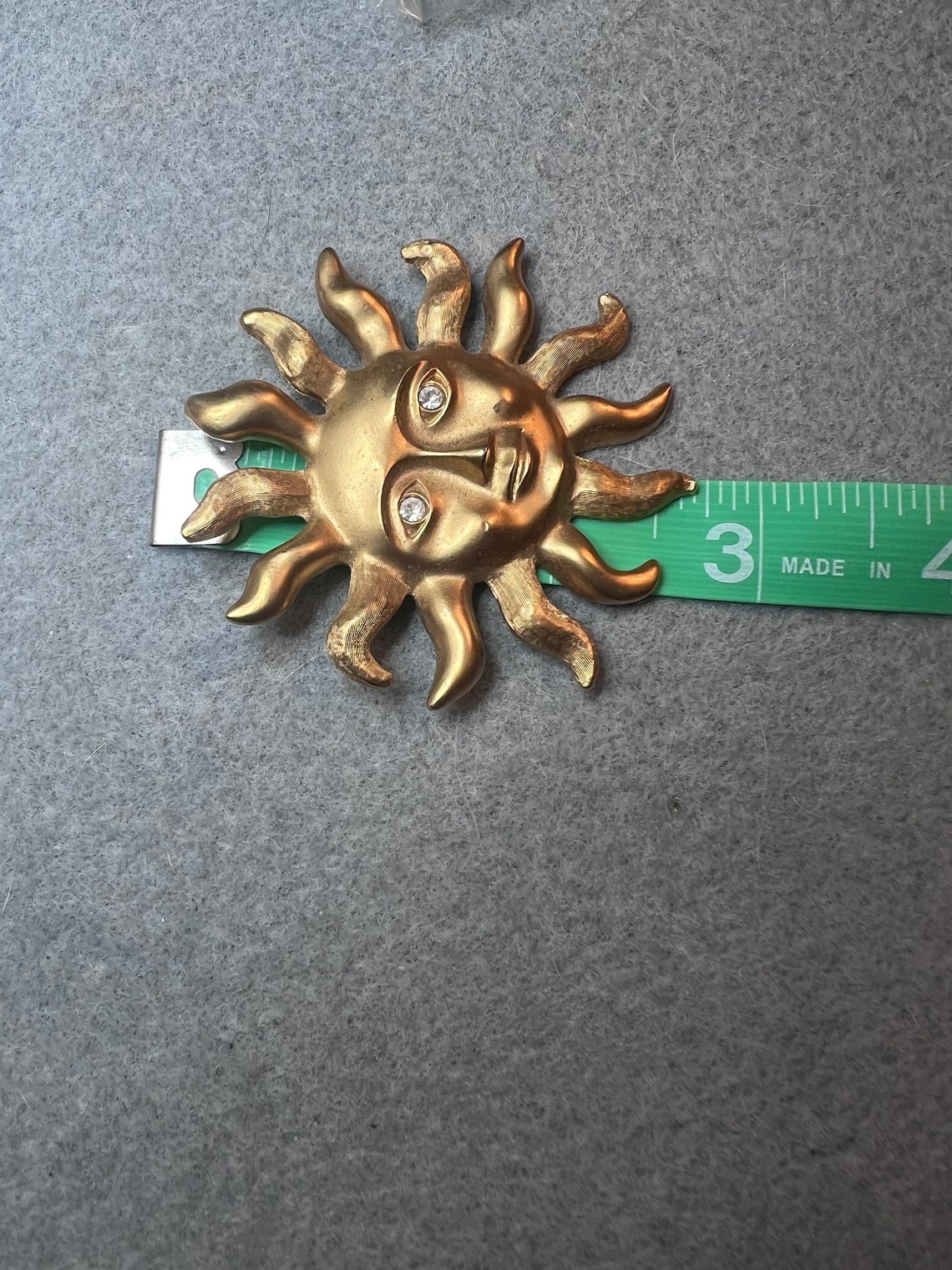Vintage AVON Smiling Sun Face Brooch/pendant With Clear Rhinestones ...