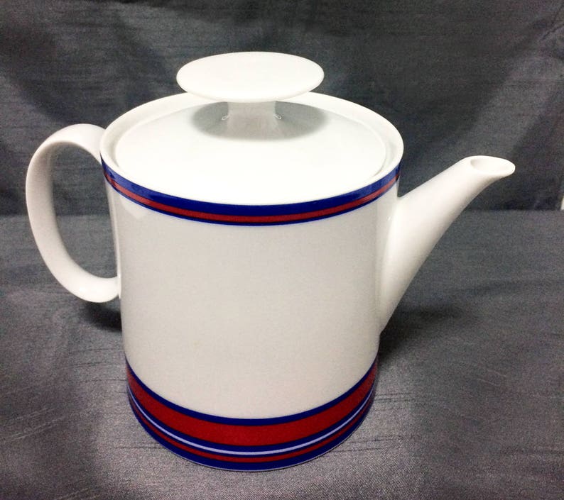 Vintage Thomas rosenthal Medaillon, Porcelain Teapot With Blue and Red ...