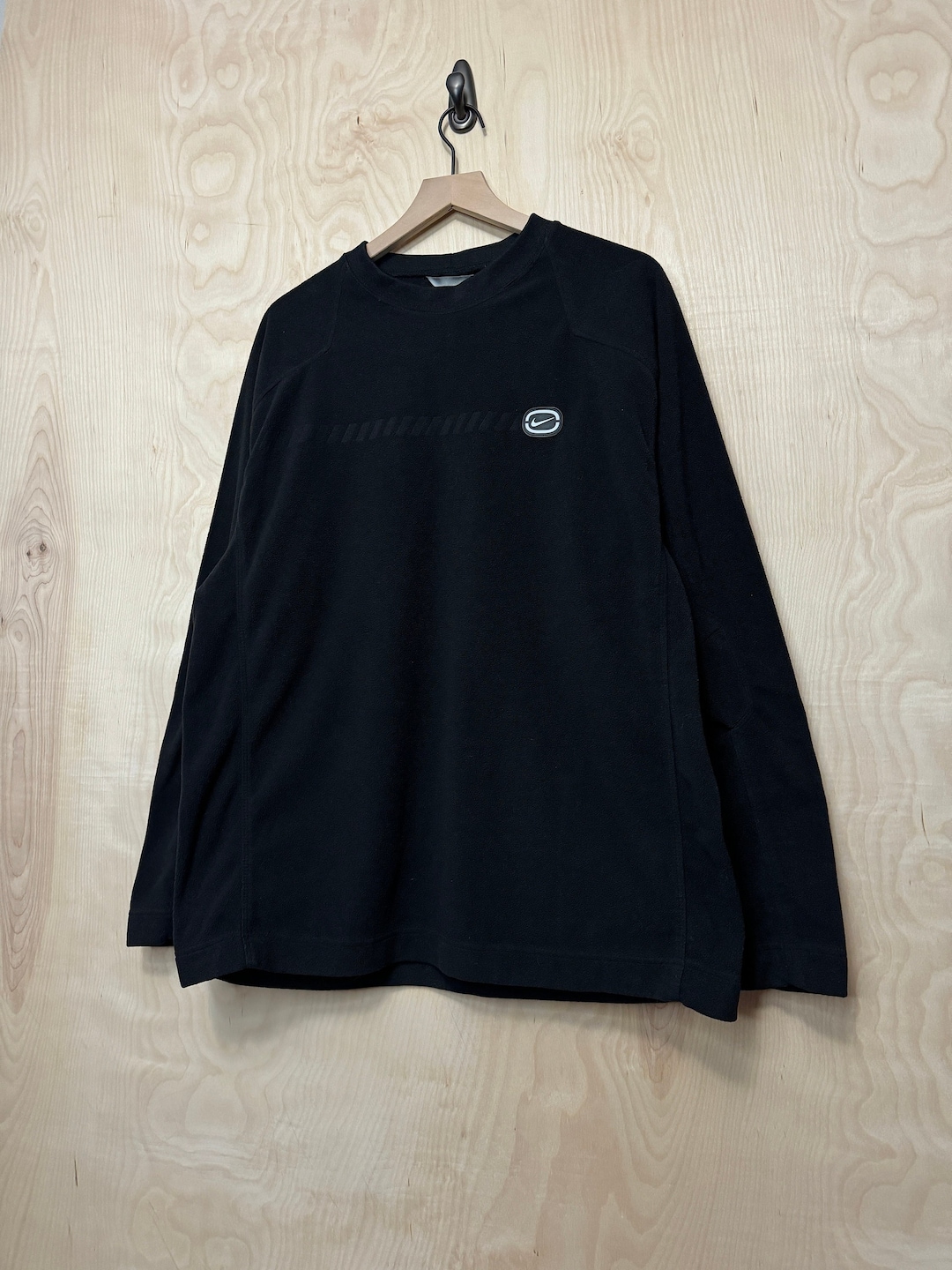 Vintage Y2K Nike Rubber Patch Logo Black Polyester Fleece Crewneck ...