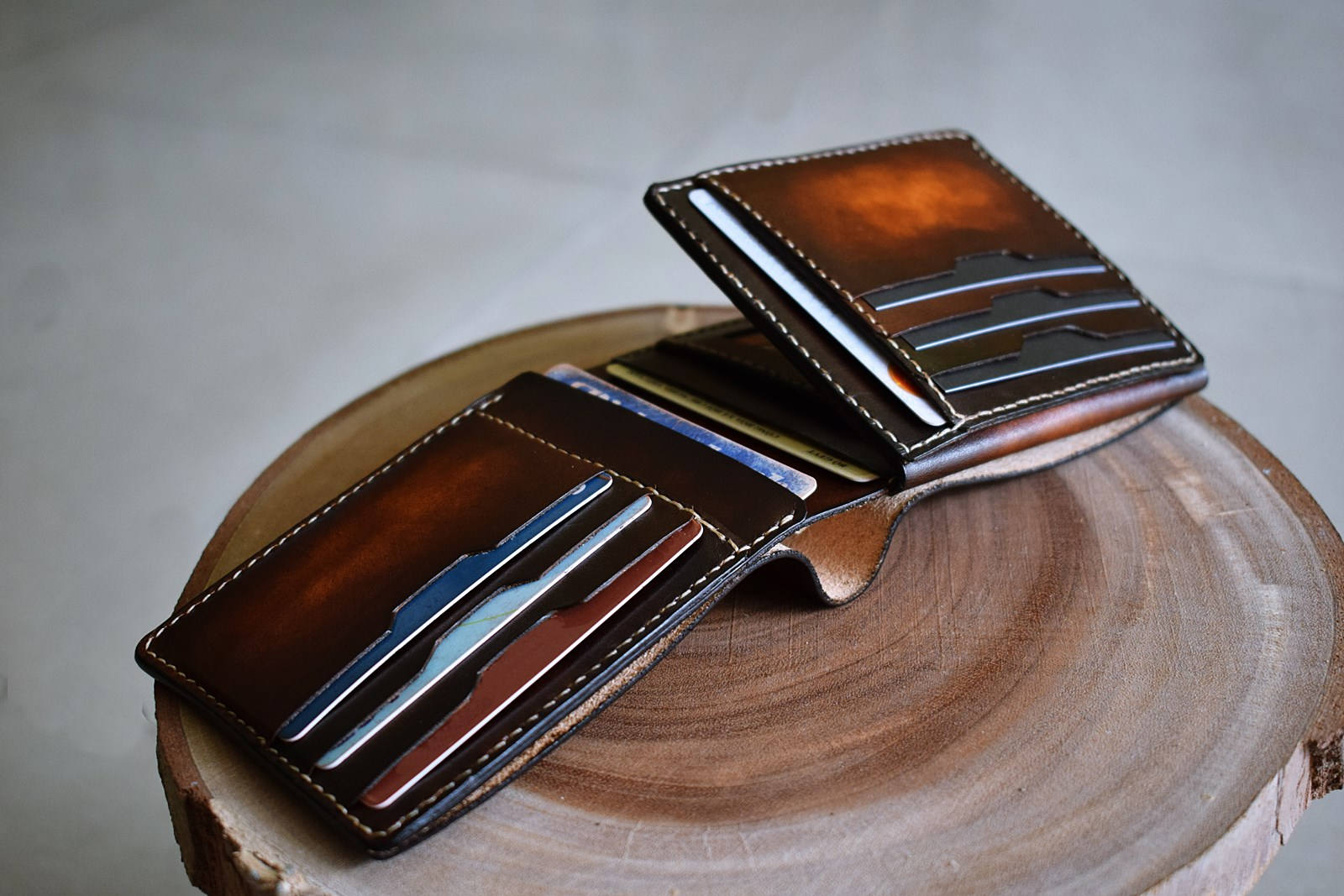 Personalized Genuine Leather handmade men wallet christmas | Etsy