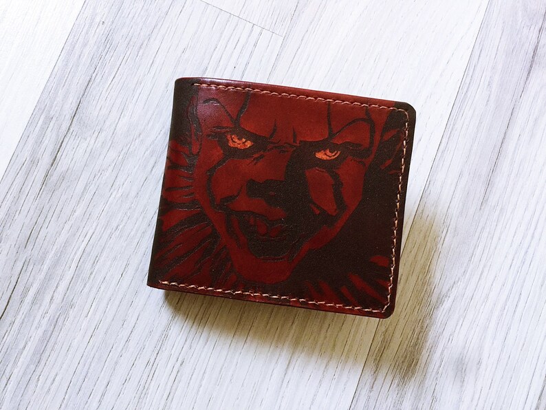 Personalized Halloween Gift IT Pennywise the Clown Men Bifold - Etsy