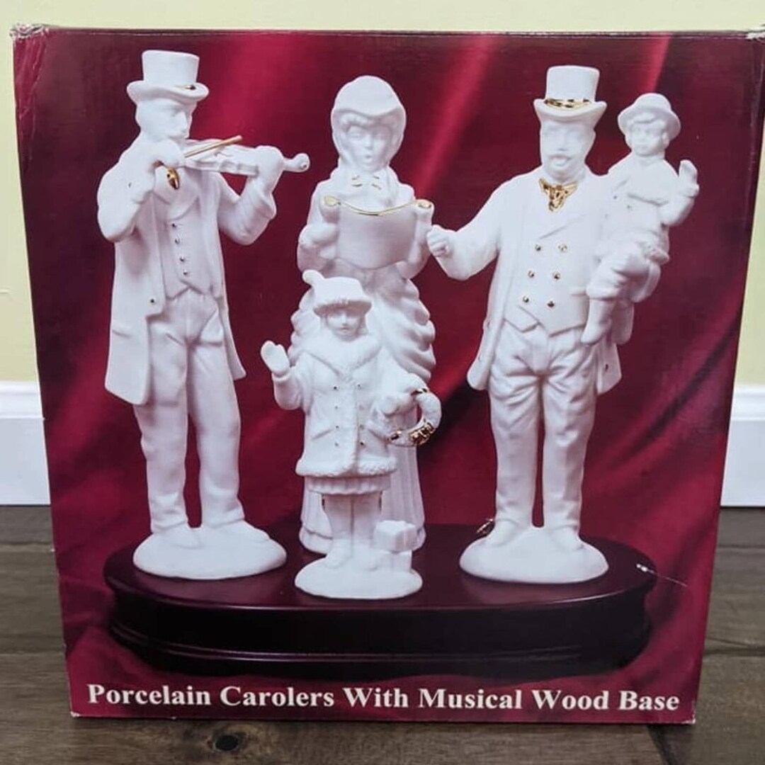 Vintage CHRISTMAS PORCELAIN CAROLERS White Gold Wood Musical Base ...