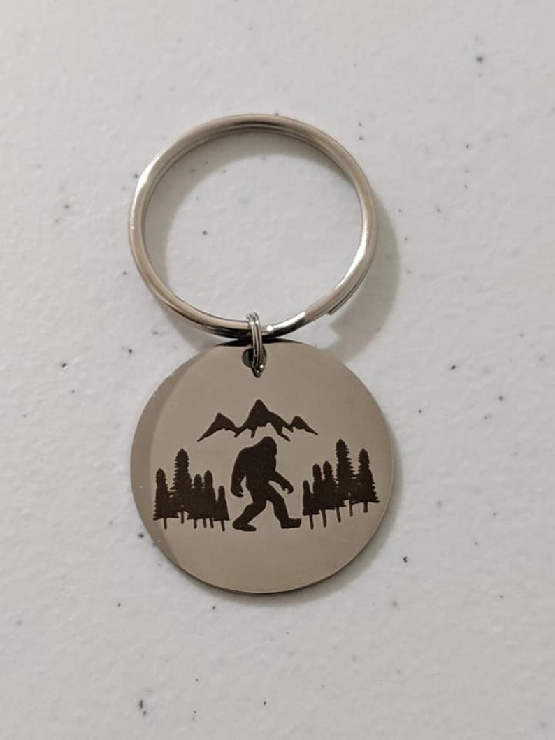 New Yeti Sasquatch Bigfoot Ape Keychain Keyring Key Chain Ring Custom ...