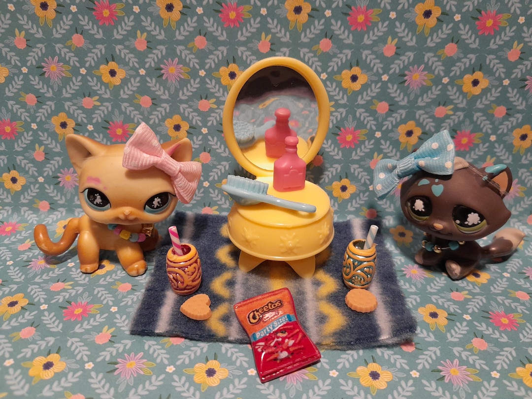 Authentic LPS Messiest Pet Pairs #815 #816 + Extra Accessories ...