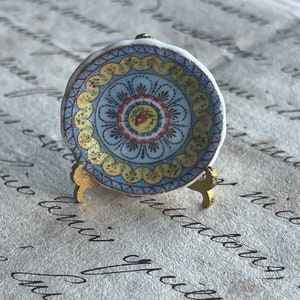 Ceramic Dollhouse 1:12 Scale Plates and Plate Stands Japanese ...