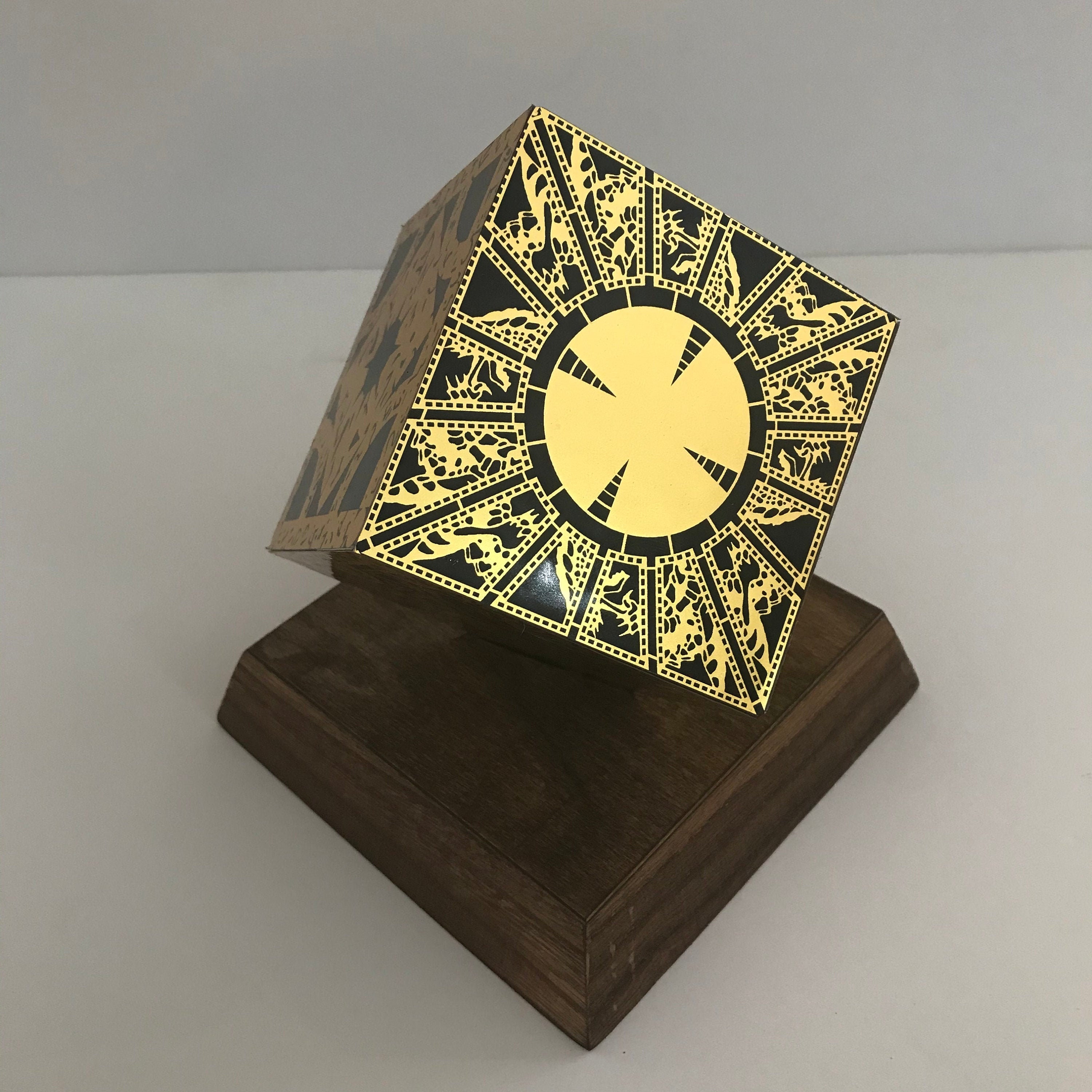 Hellraiser Puzzle Box 1:1 Static Non Functioning Replica Lament ...