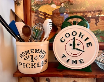 Friends Pickle Jar - Etsy