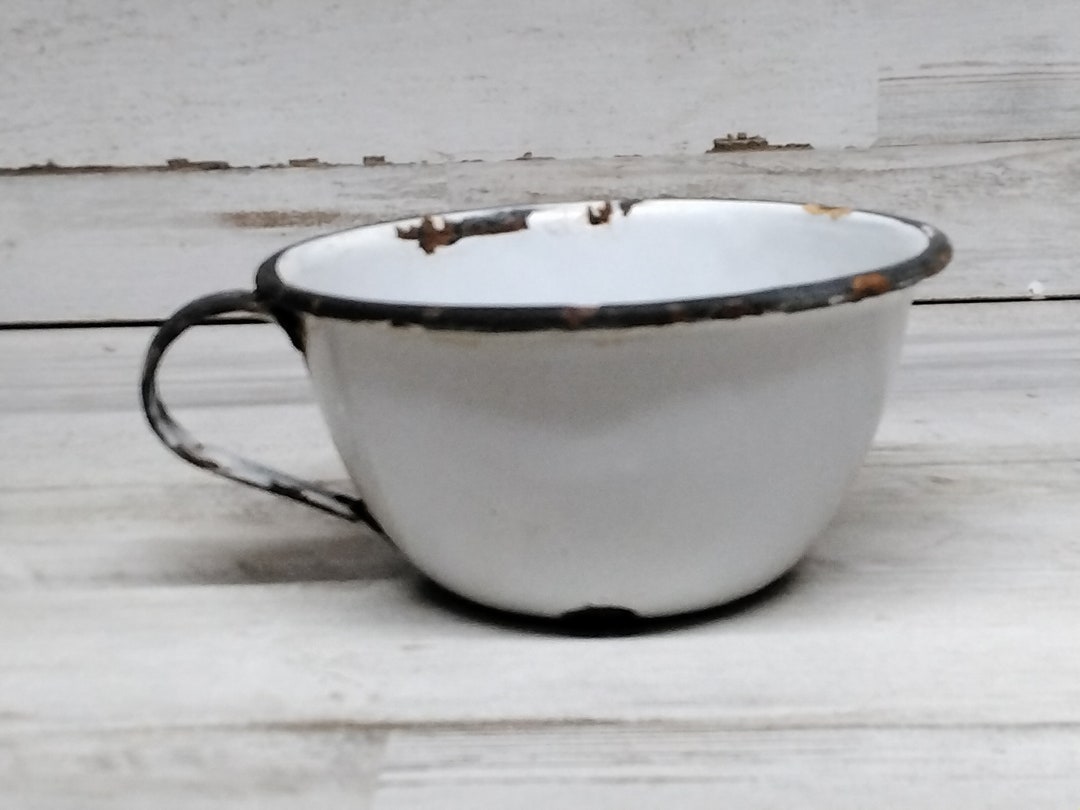 Vintage Enamel Cup / Farmhouse Kitchen / Enamelware Kitchen / Vintage ...