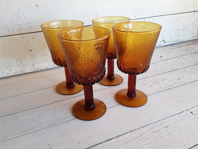 Hermosas copas de color ámbar y marrón profundo hechas de mesa - Etsy ...