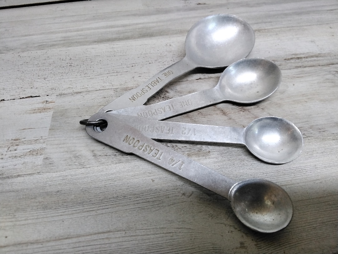 Vintage Nested Aluminum Measuring Spoons From the 1940’s ~ Farmhouse ...