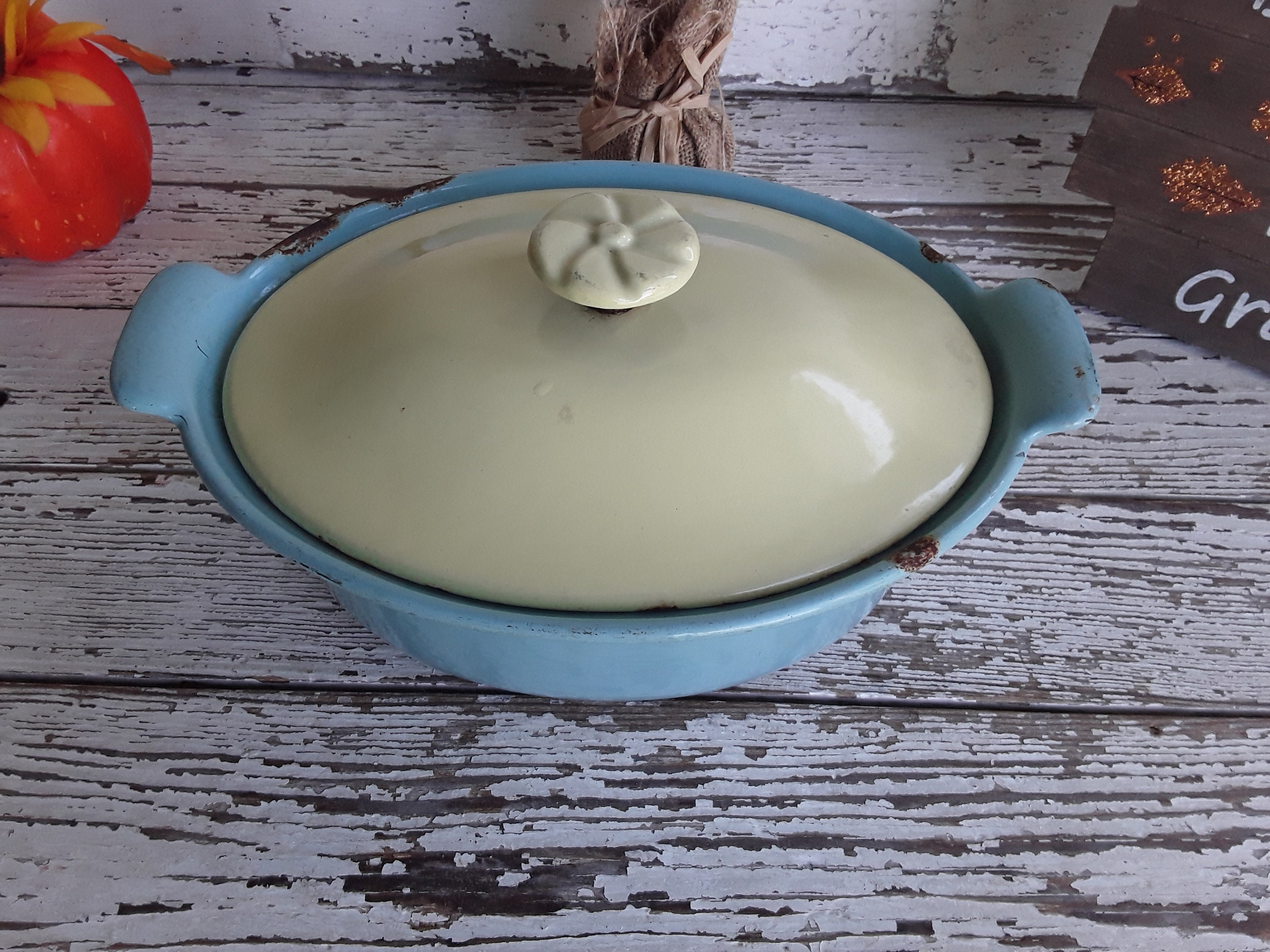 Prizer Ware County Blue With Pale Yellow Lid Enameled Cast - Etsy