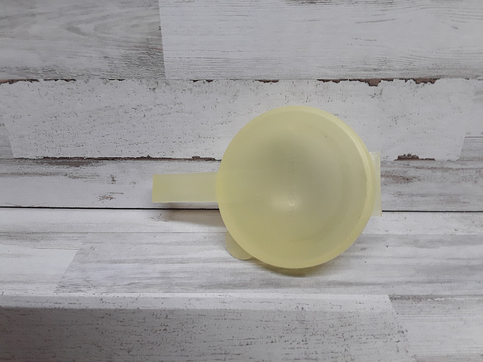 Tupperware Forget-me-not Onion/tomato Keeper / Yellow - Etsy