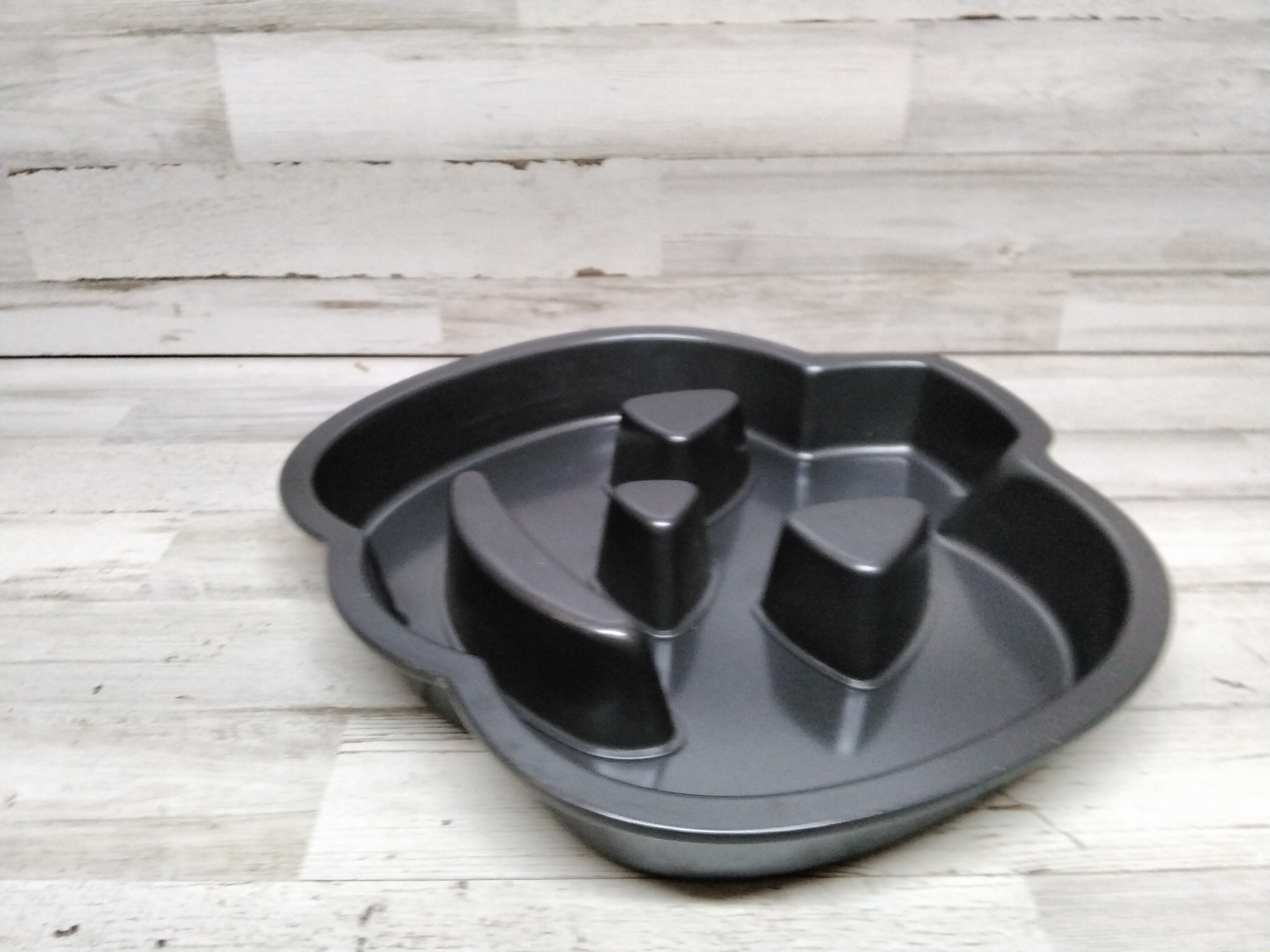 Jack-o-lantern Pumpkin Cake Pan / Fall Baking Pans / Pumpkin Face Cake ...