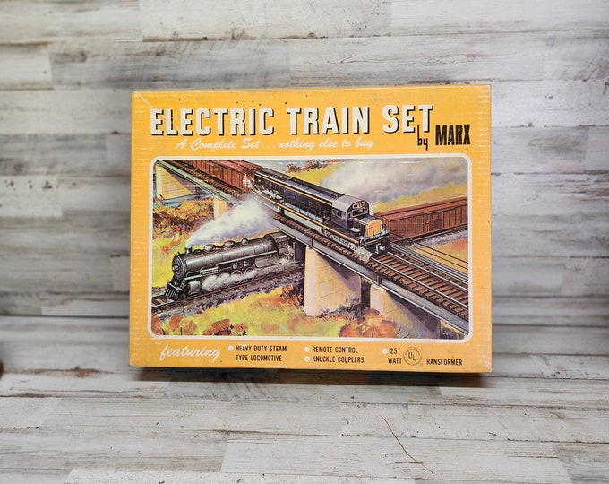 Vintage 1960's Electric Train Set by Marx - 1960's Toy Trains. - Louis ...