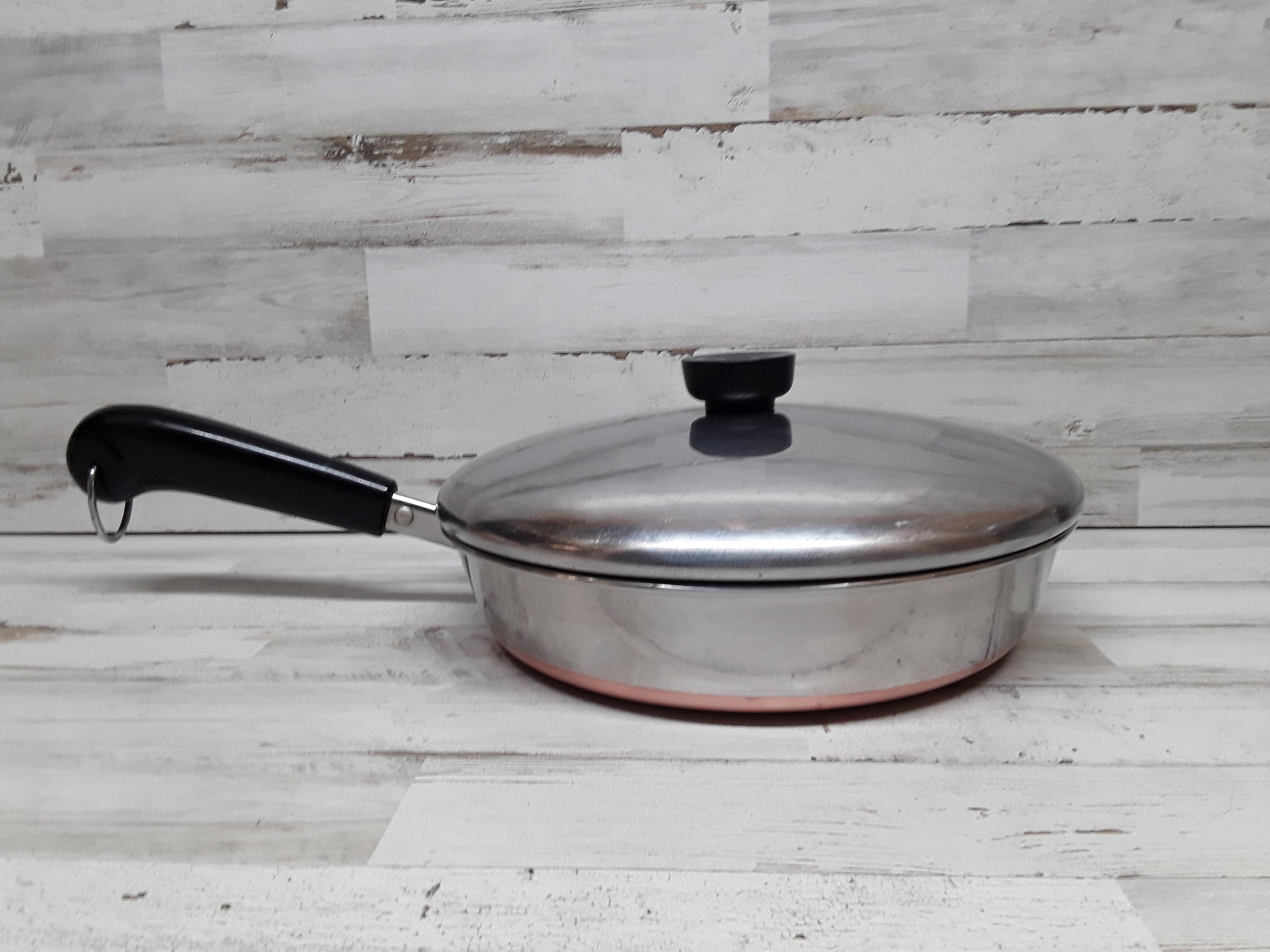 1801 Revere Ware 9 In-95c Clinton, Illinois U.S.A. / Revere Ware ...