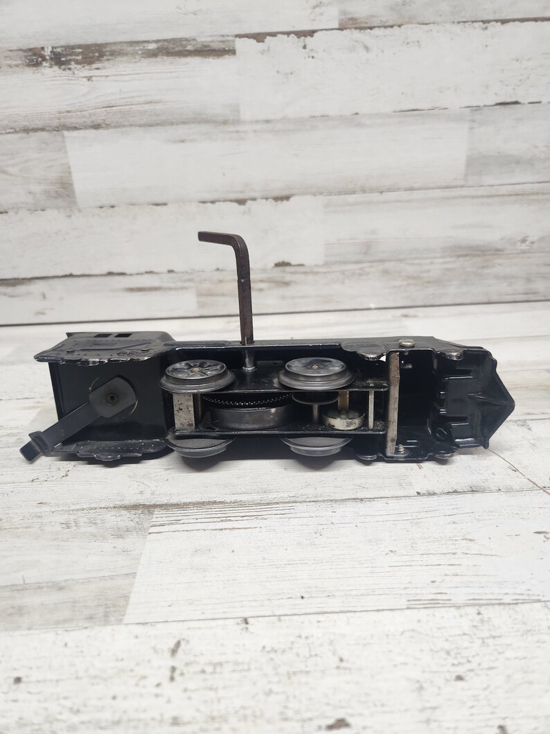 Vintage Tin Toy Train With Wind-up Key / Black Train / Vintage Toy ...