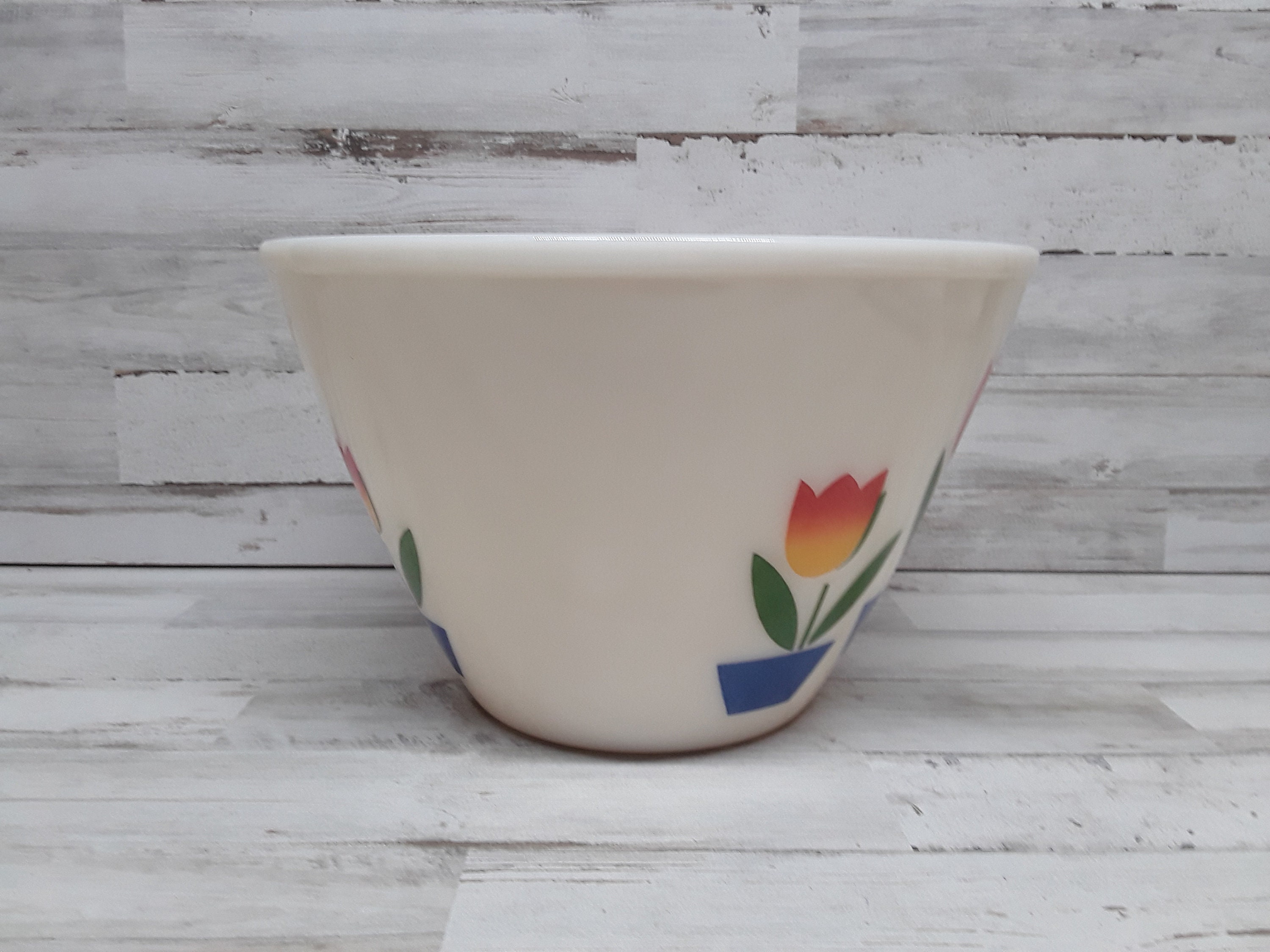 Fire King Bowl Tulip Bowl / Tulip Pattern / Vintage Fire King Splash ...