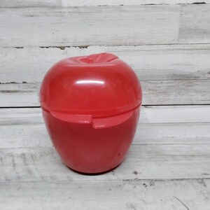 Tupperware Fruit Container / Apple Tupperware Container / Snack on the ...