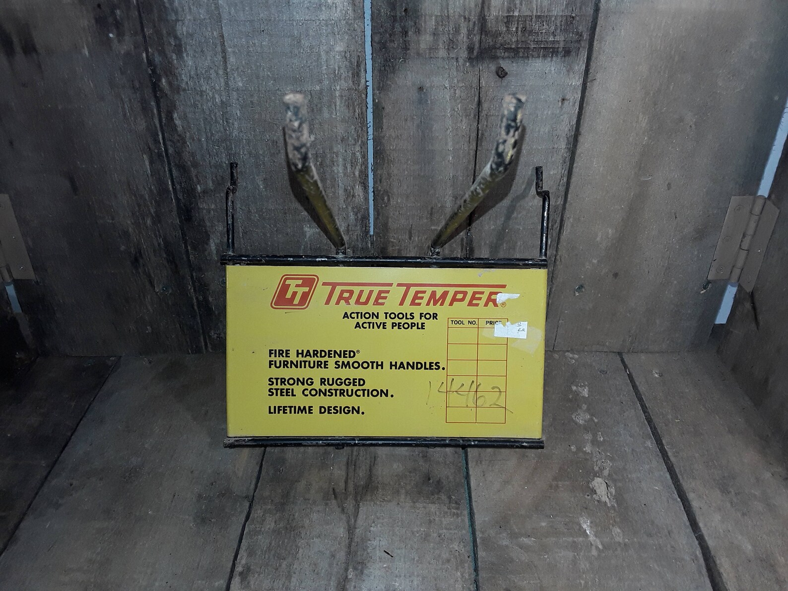 Vintage True Temper Double Bladed Axe Store Display Sign Advertising ...