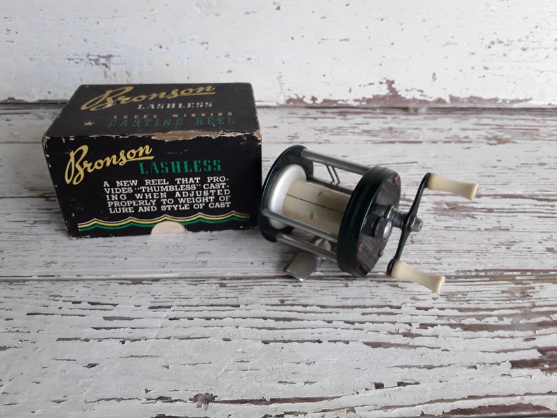 Vintage Bronson lashless Level Winding Casting Reel 1710 - Etsy
