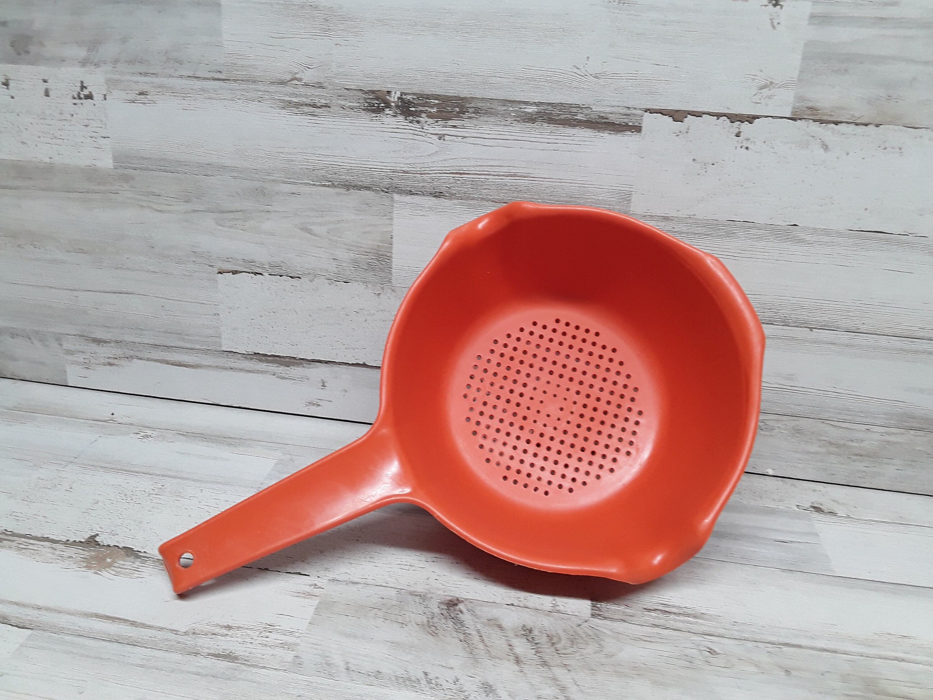 Rubbermaid Colander / Orange Rubbermaid Colander / | Etsy