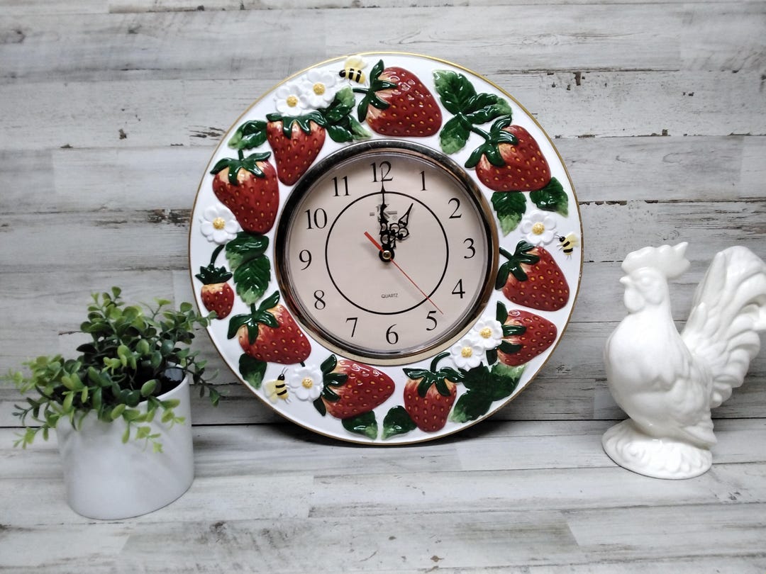 Vintage KK Ceramic Strawberry Wall Clock. / Strawberry Kitchen Decor ...