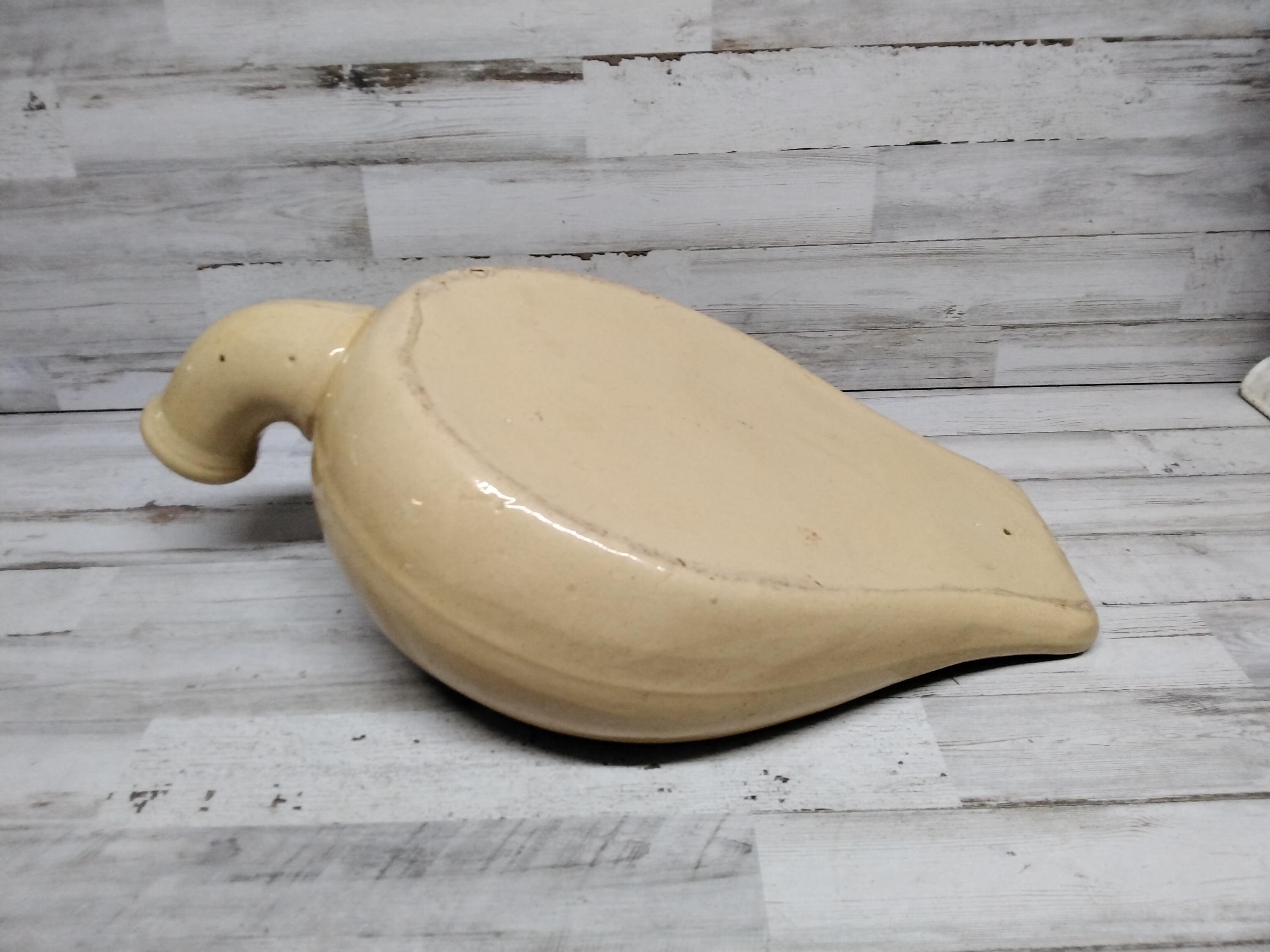 Vintage Biege/yellow Ceramic Urinals/bed Pan - Bed Pan - Bed Pan ...