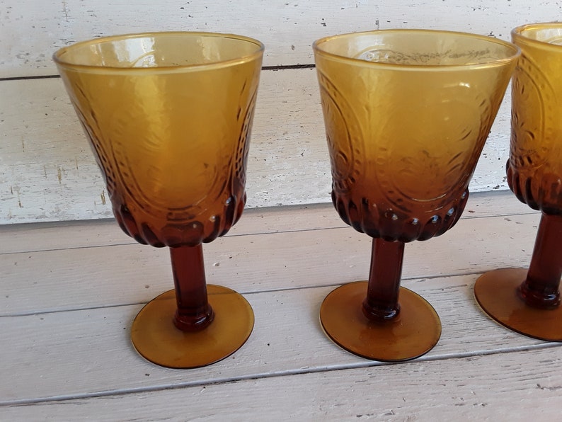 Hermosas copas de color ámbar y marrón profundo hechas de mesa - Etsy ...