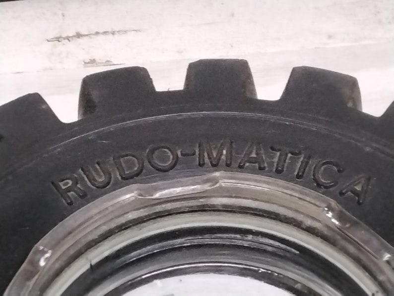 Vintage Rubber Tire Ashtray Dependable Rubber Machinery Co. Cleveland ...