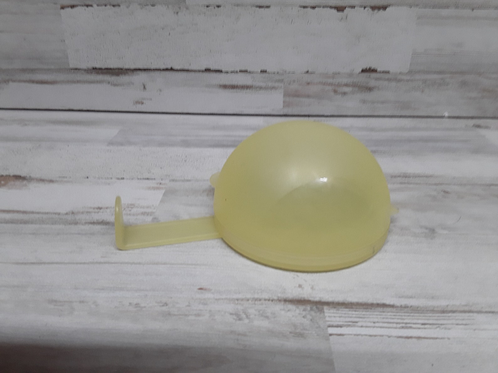 Tupperware Forget-me-not Onion/tomato Keeper / Yellow - Etsy