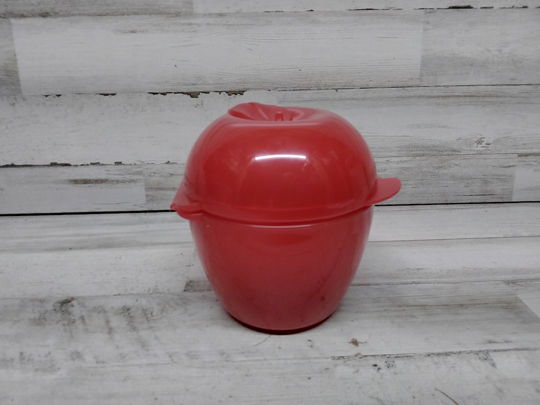 Tupperware Fruit Container / Apple Tupperware Container / Snack on the ...