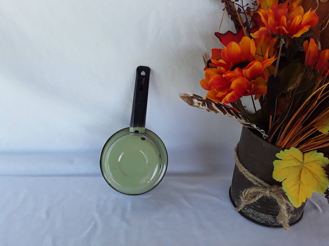Olive Green and Black Enamelware Sauce Pan/farmhouse Kitchen - Etsy