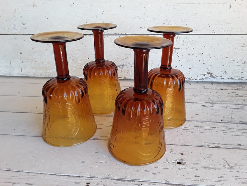 Hermosas copas de color ámbar y marrón profundo hechas de mesa - Etsy ...