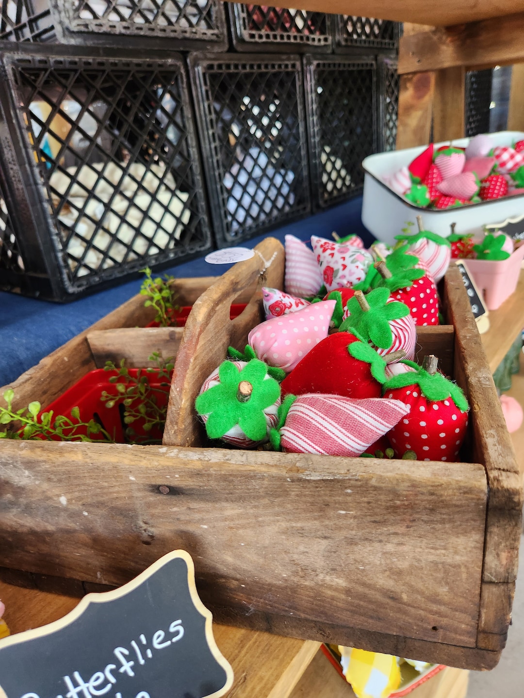 Primitive Wooden Strawberry Crate With Four Red Berry Baskets - Etsy