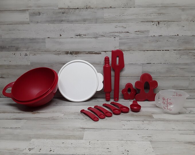 Tupperware Kids Baking Set Single Person Baking Set Tupperware ...