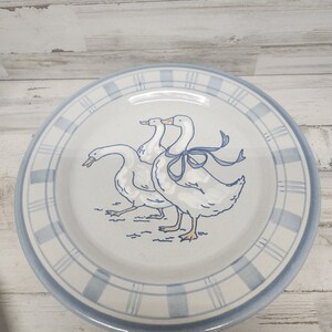 Louisville Stoneware Graggle of Geese Plate / Louisville Stoneware ...