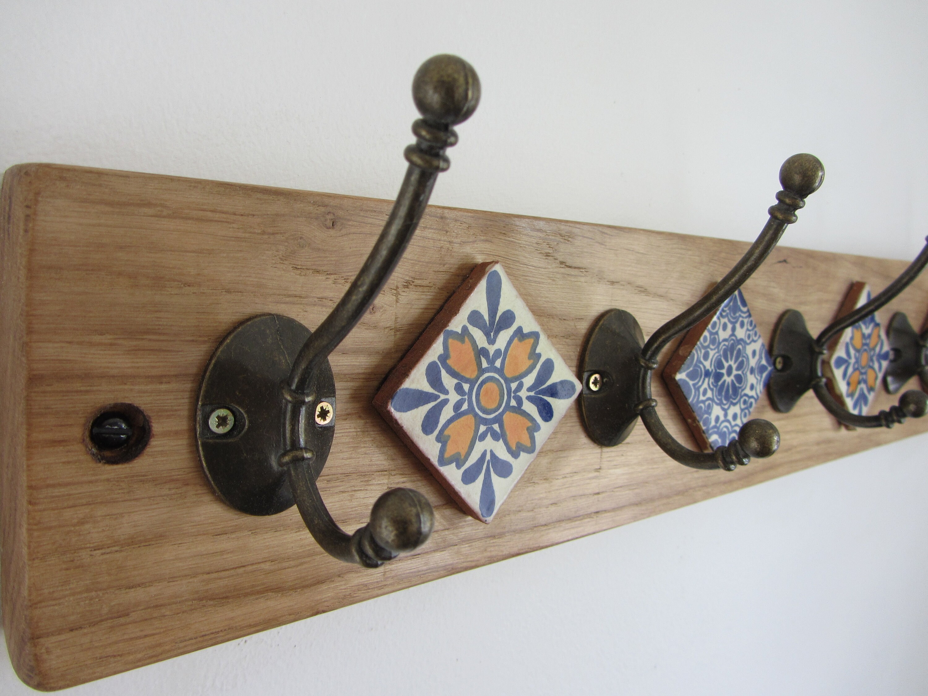 Mexican Style Solid Oak 5 Hook Coat Hooks / Robe Hooks Iron Hooks ...