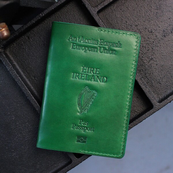 Irish Travel Case - Etsy