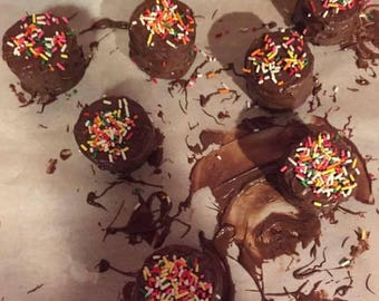 The Incredible Hulk Avengers Chocolate Oreos - Etsy