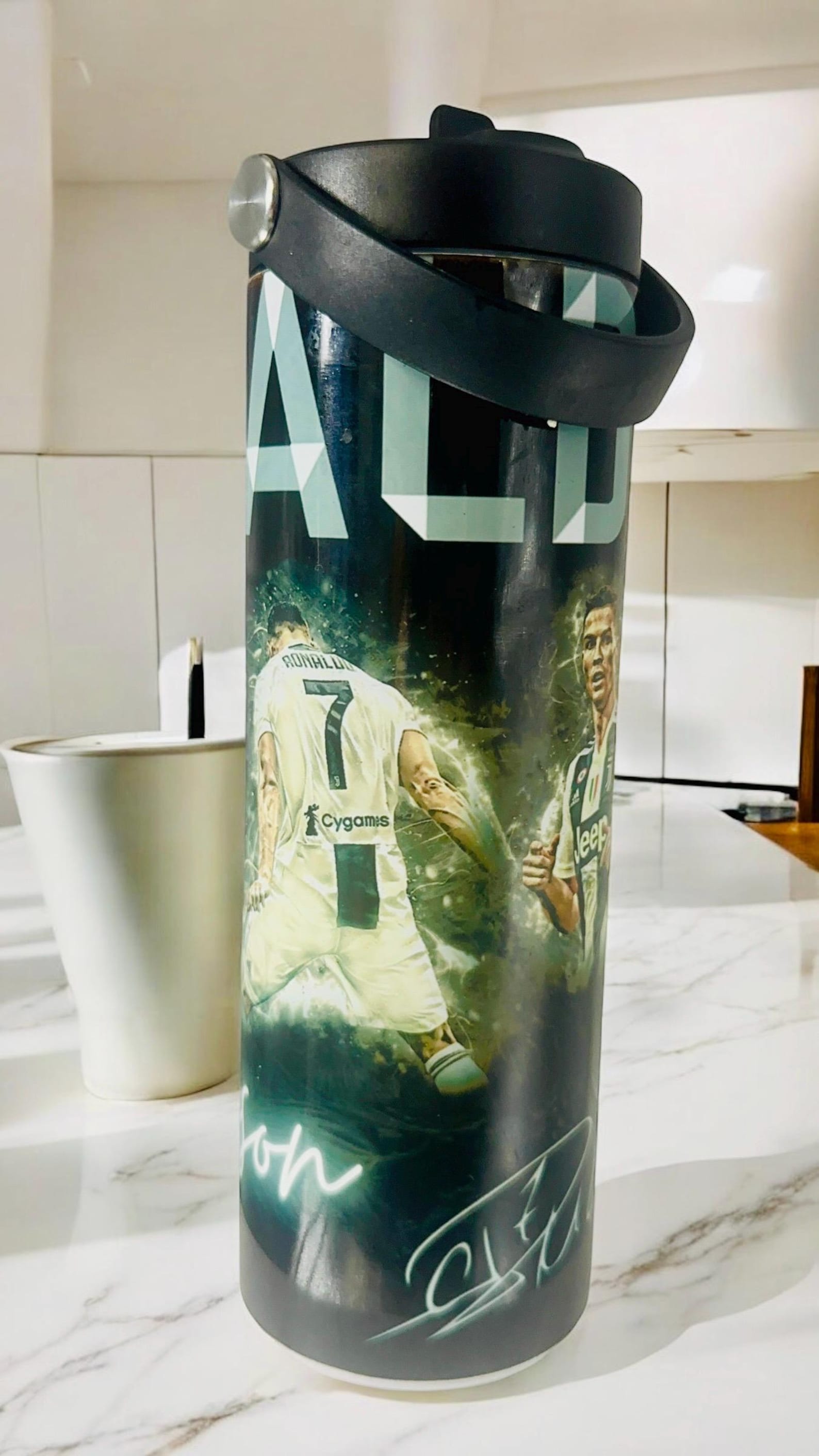 Custom Ronaldo CR7 Soccer Water Bottle: Personalized 20oz Tumbler - Etsy