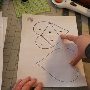 Vintage Heart Mug Rug Pattern – Foundation Paper Piecing (PDF Pattern ...