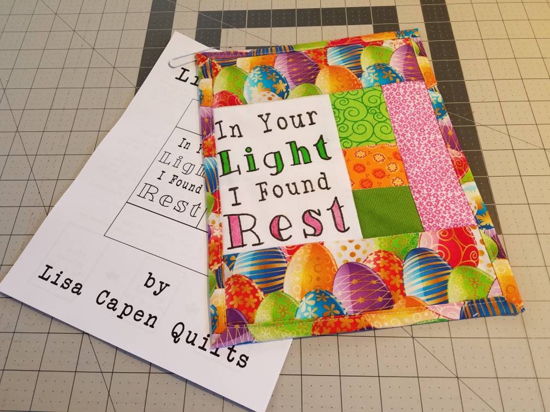 Light and Rest - Paper Piece Mug Rug Pattern With Tracable Image Quilt ...