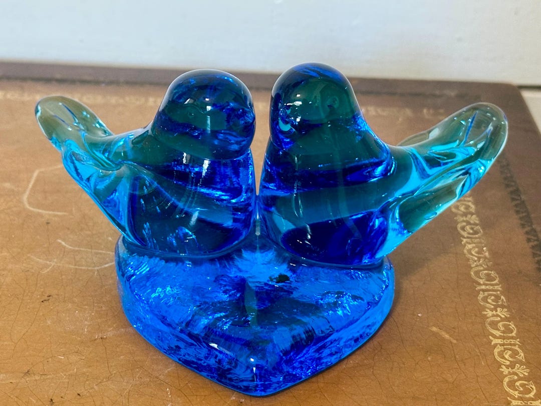 Vintage Double Blue Bird of Happiness on a Heart Art Glass Paperweight ...